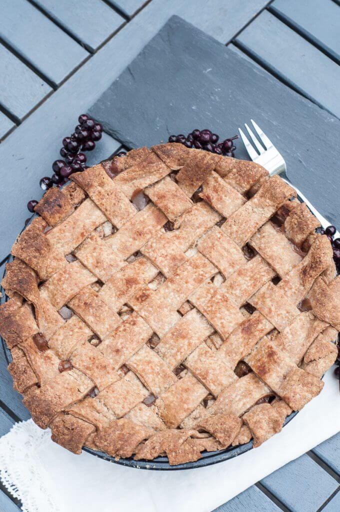 Vegan Whole Wheat Apple Pie - Vegan Family Recipes
