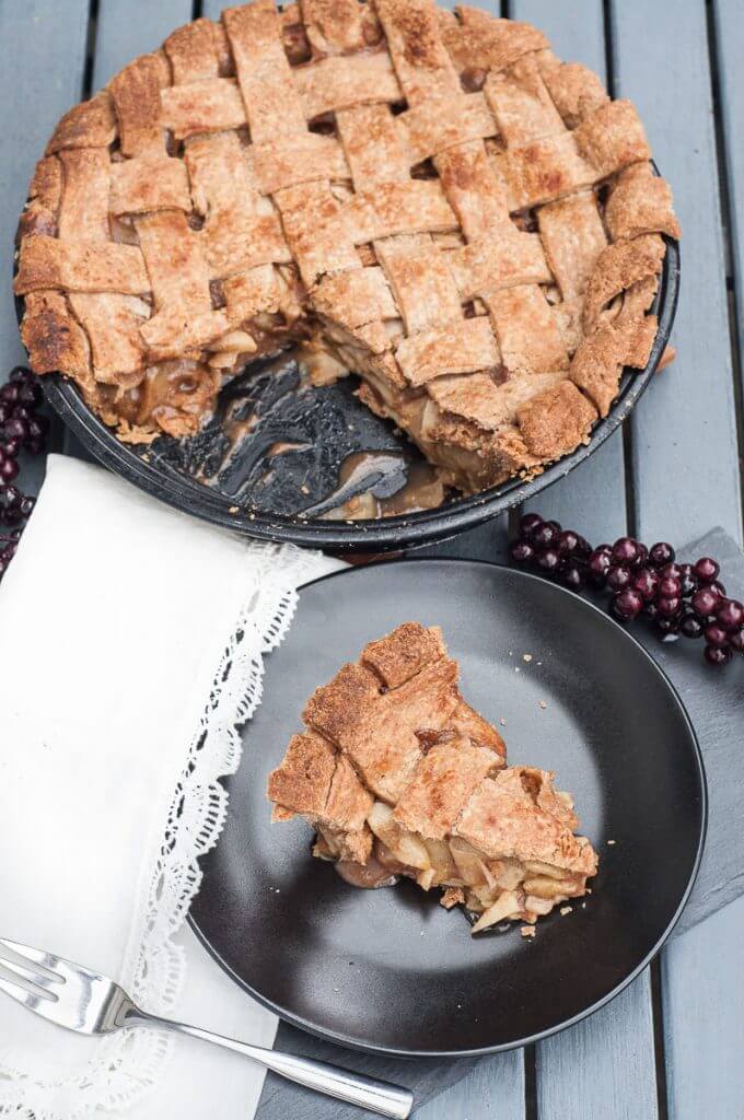 Vegan Whole Wheat Apple Pie - Vegan Family Recipes